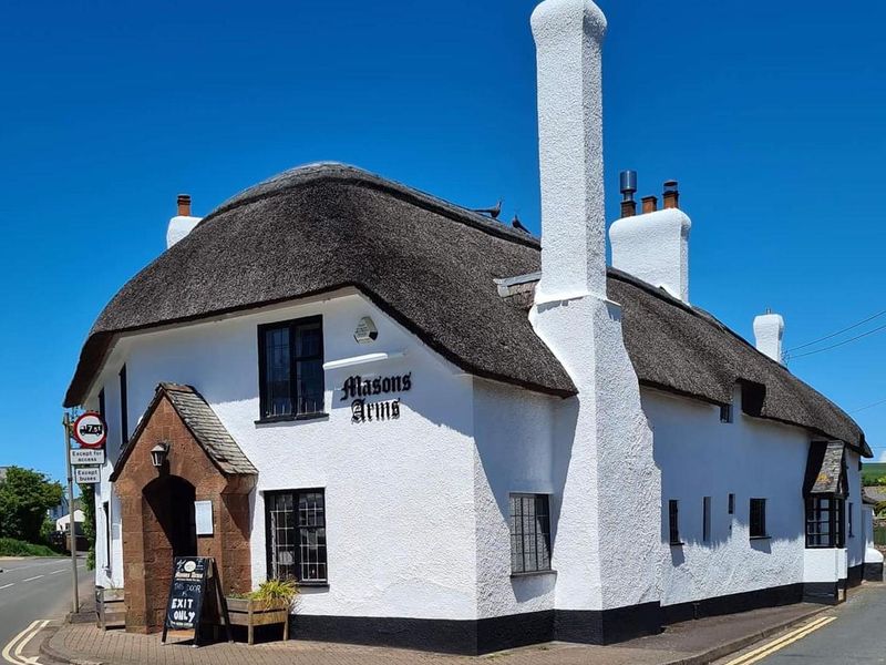 Pebbles Tavern, Watchet - CAMRA - The Campaign for Real Ale