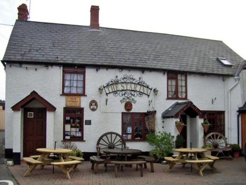 Pebbles Tavern, Watchet - CAMRA - The Campaign for Real Ale