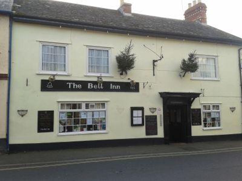 Pebbles Tavern, Watchet - CAMRA - The Campaign for Real Ale