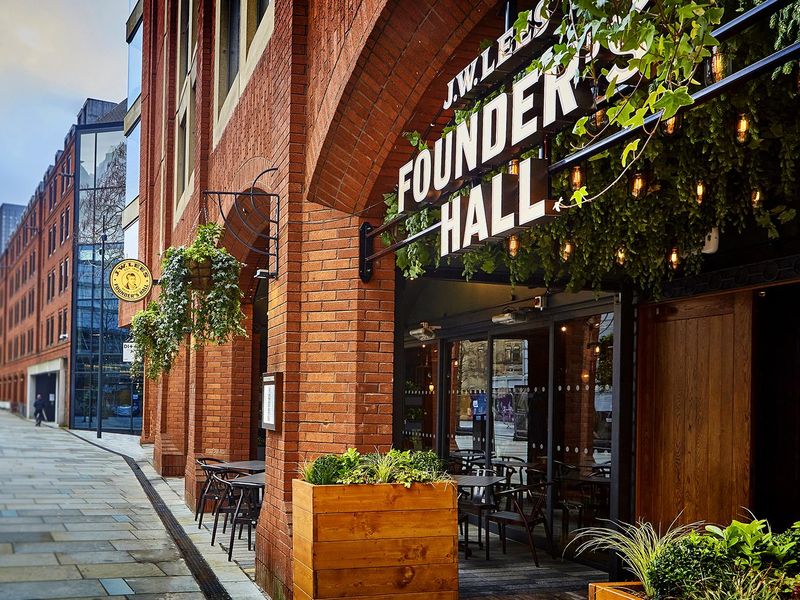 Town Hall Tavern, Manchester - CAMRA - The Campaign for Real Ale