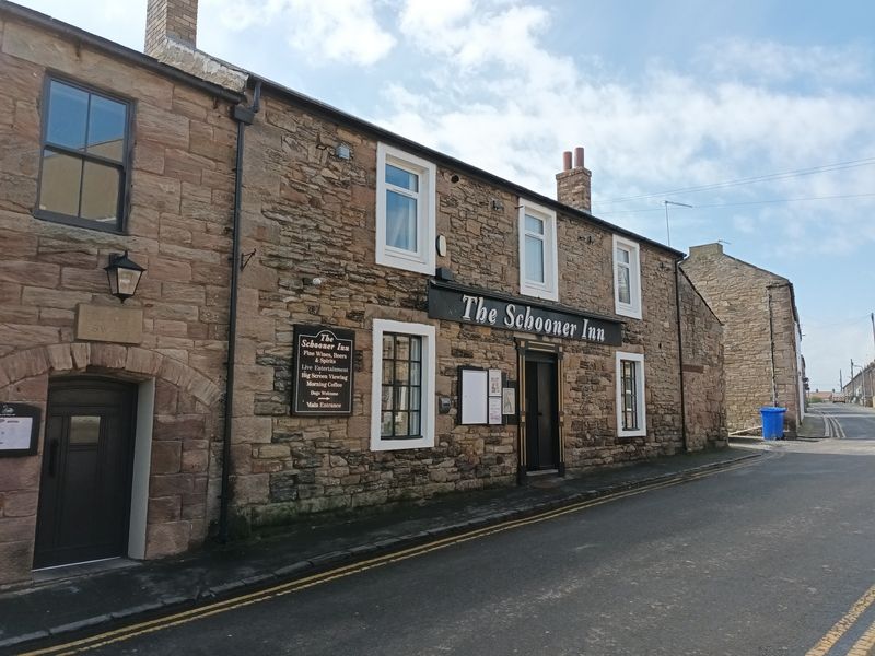 Schooner Inn, Seahouses - CAMRA - The Campaign for Real Ale